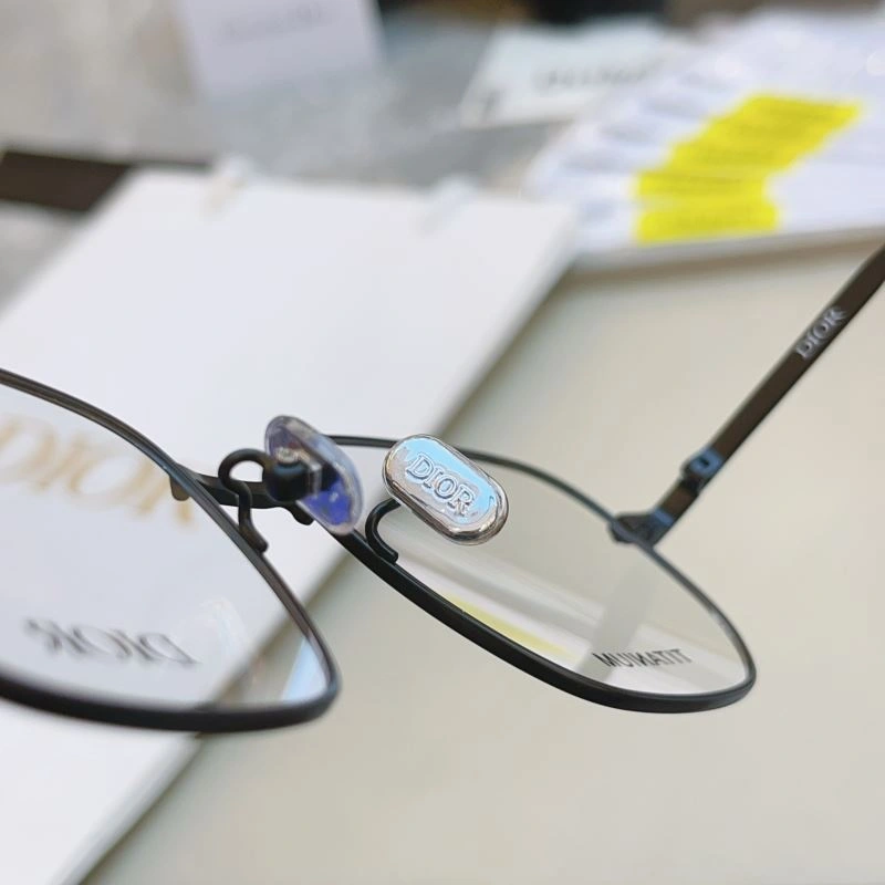 Reasonably priced Christian Dior Sunglasses