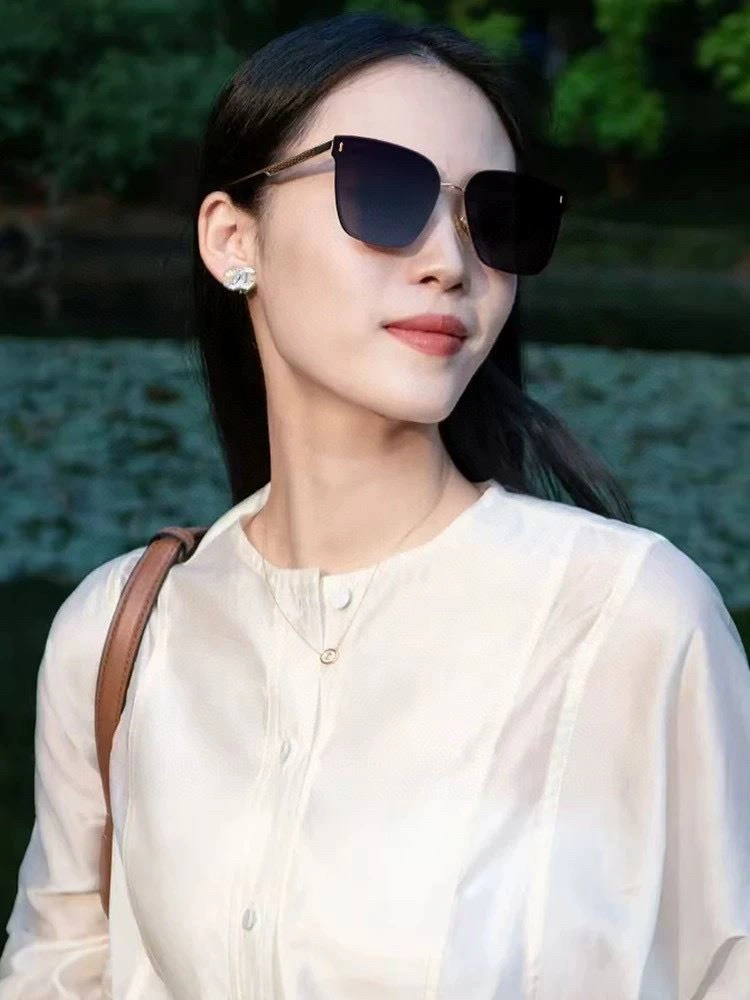 High fidelity Christian Dior Sunglasses