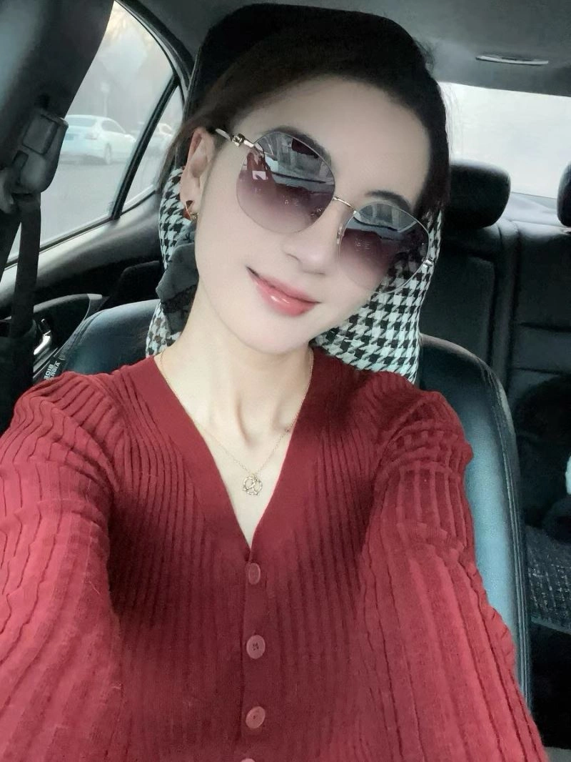 Cut-rate Christian Dior Sunglasses