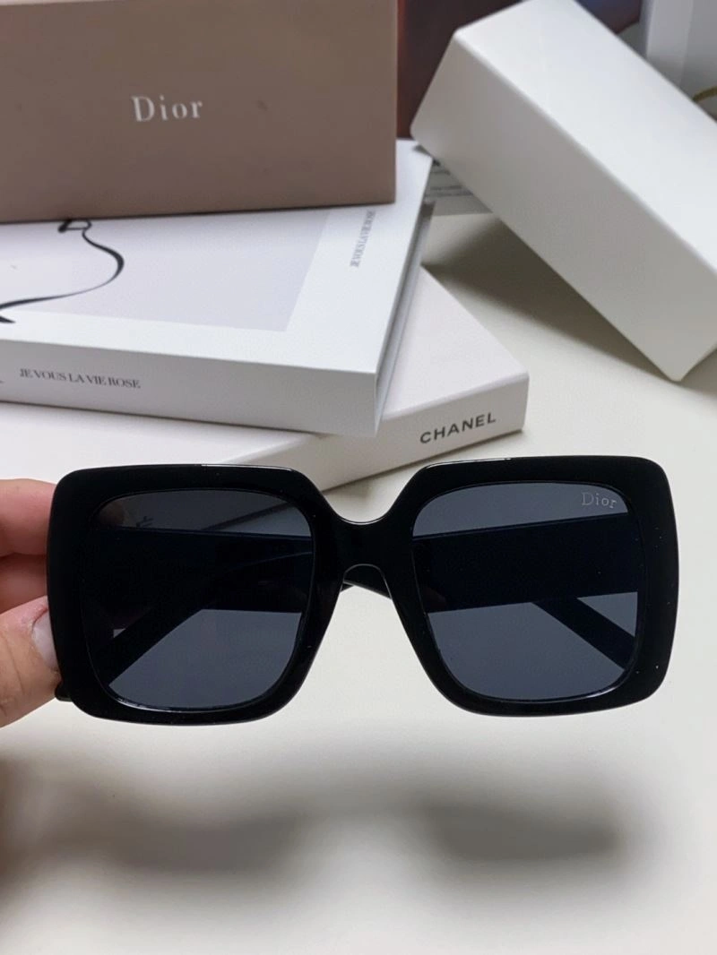 Cut-rate Christian Dior Sunglasses