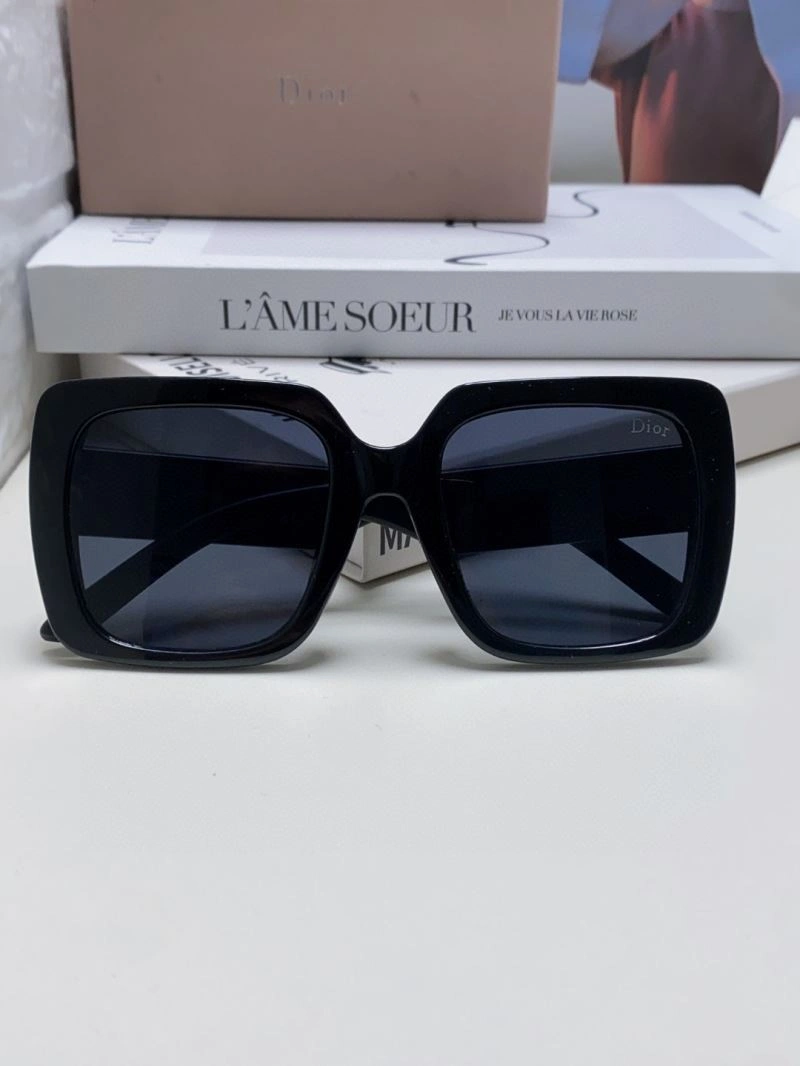 Cut-rate Christian Dior Sunglasses