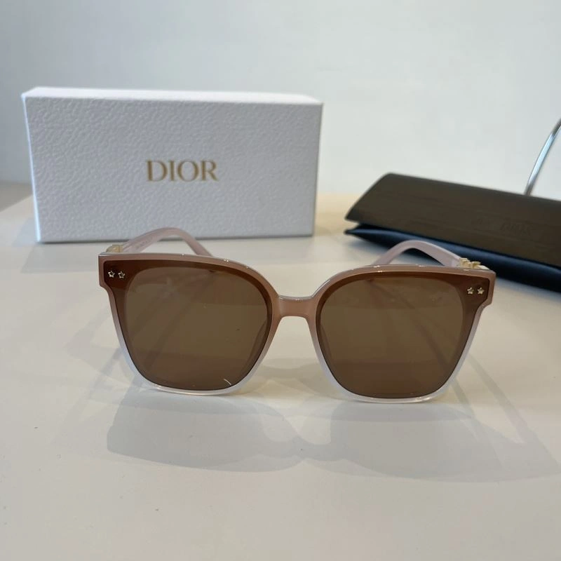 Exact replica Christian Dior Sunglasses