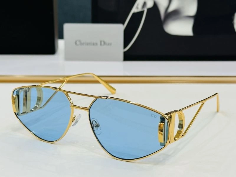 Bargain Christian Dior Sunglasses