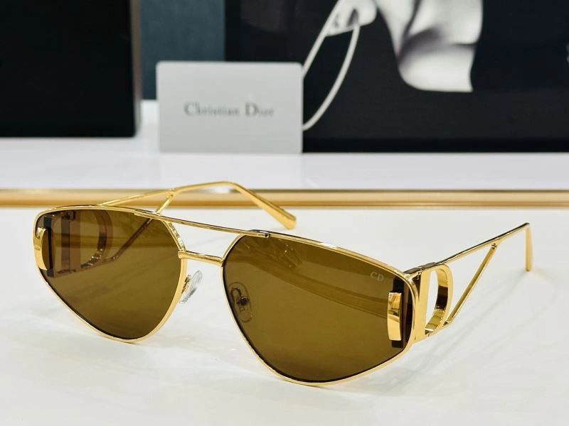 Bargain Christian Dior Sunglasses