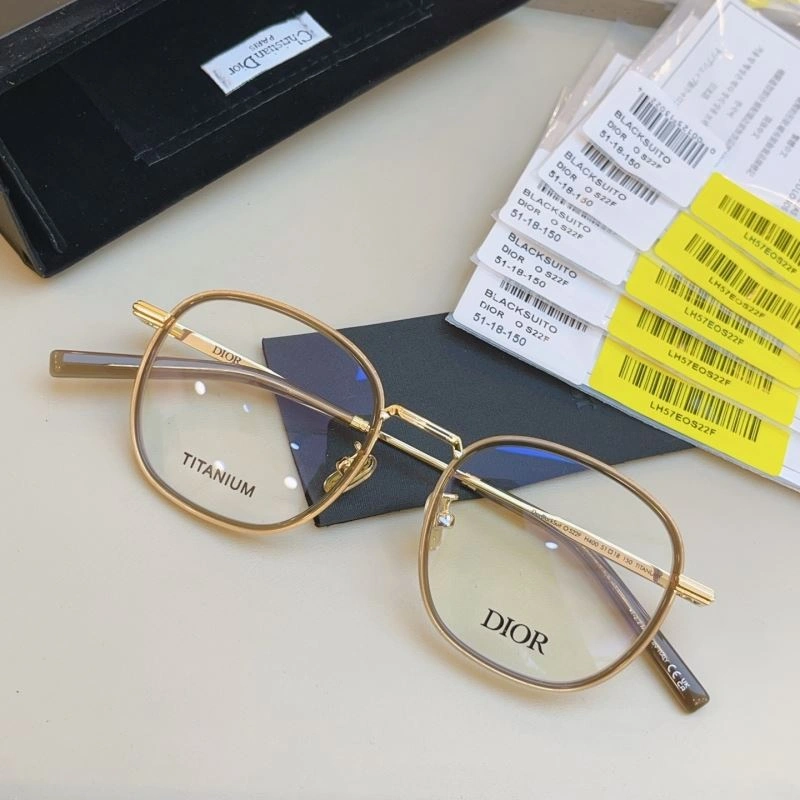 Indistinguishable Christian Dior Sunglasses
