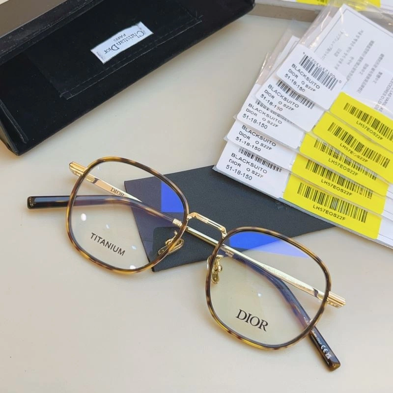 Indistinguishable Christian Dior Sunglasses
