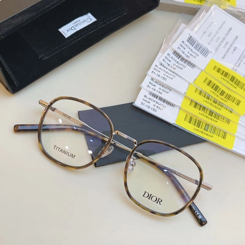 Indistinguishable Christian Dior Sunglasses