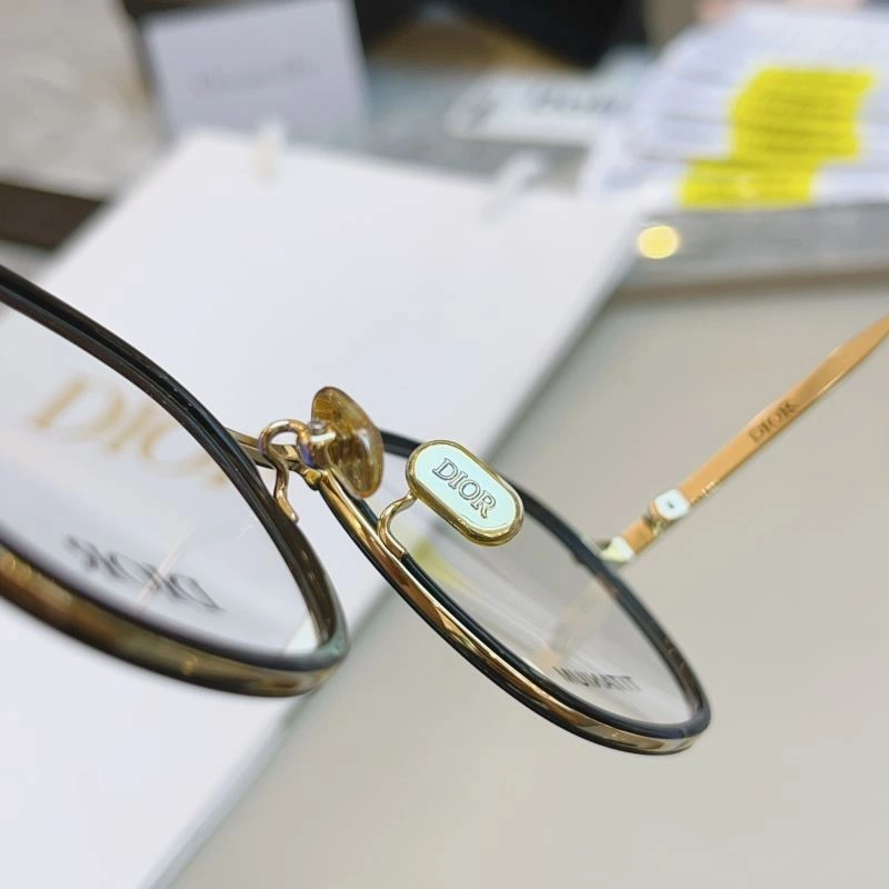 Precise copy Christian Dior Sunglasses