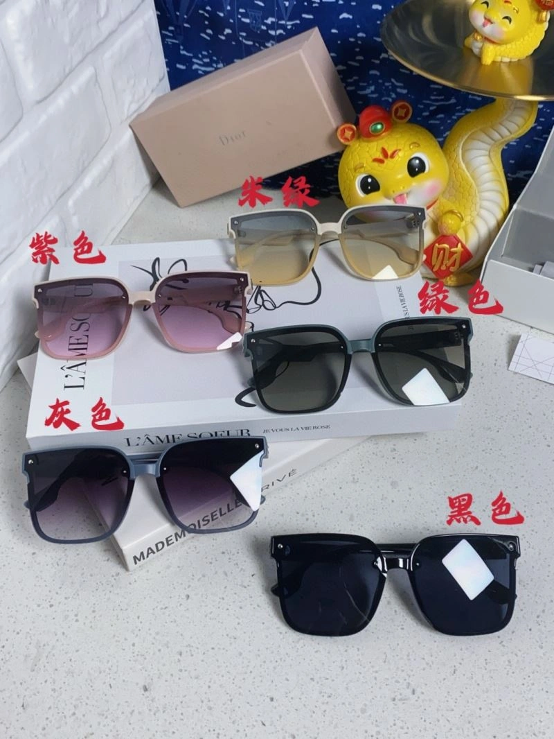 Low-cost Christian Dior Sunglasses