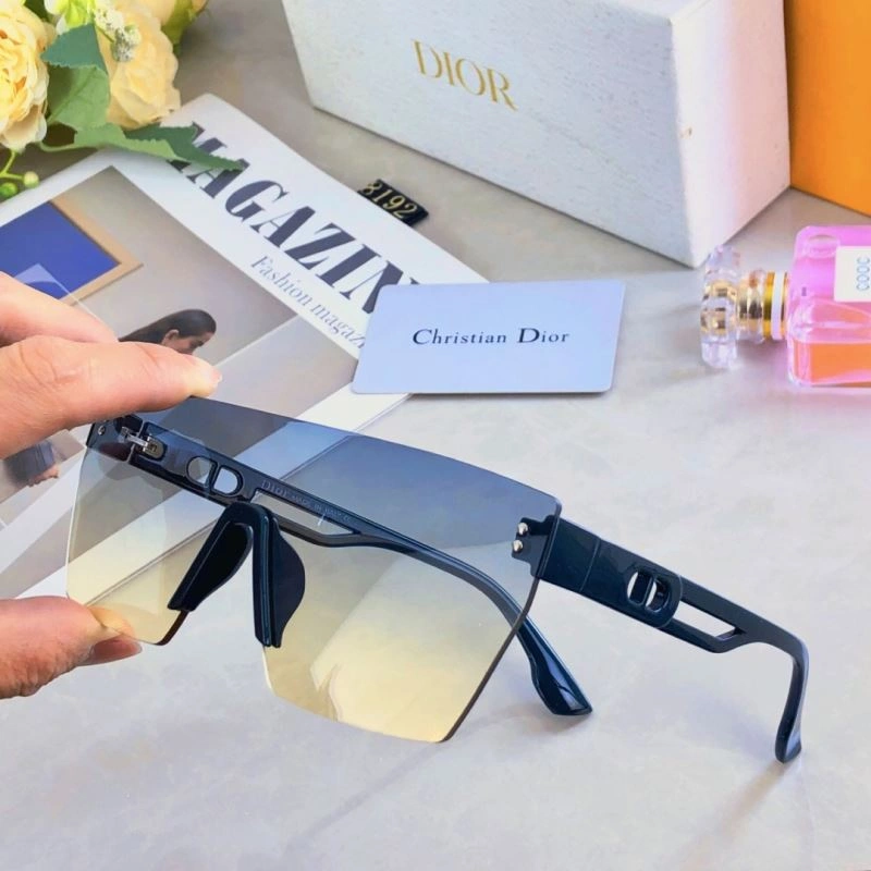 High fidelity Christian Dior Sunglasses