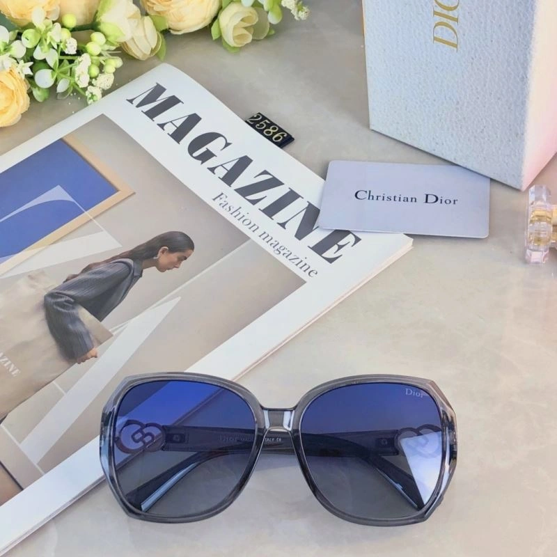 Top mirror Christian Dior Sunglasses