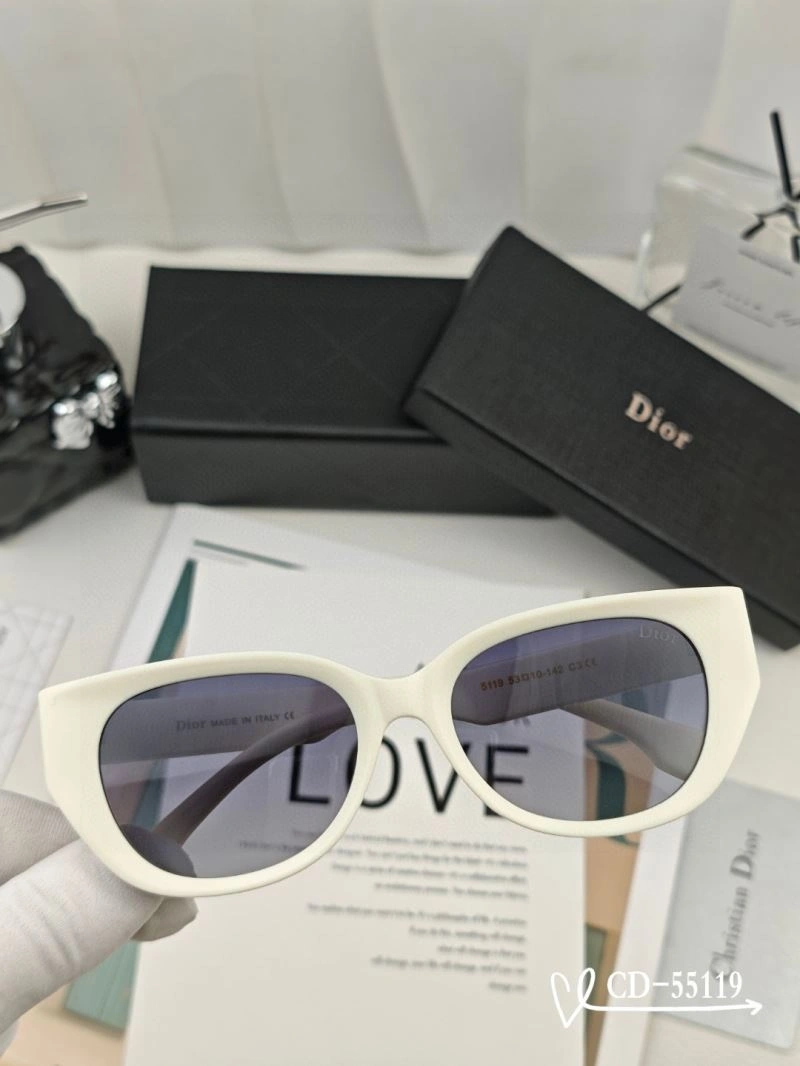 Mirror quality Christian Dior Sunglasses