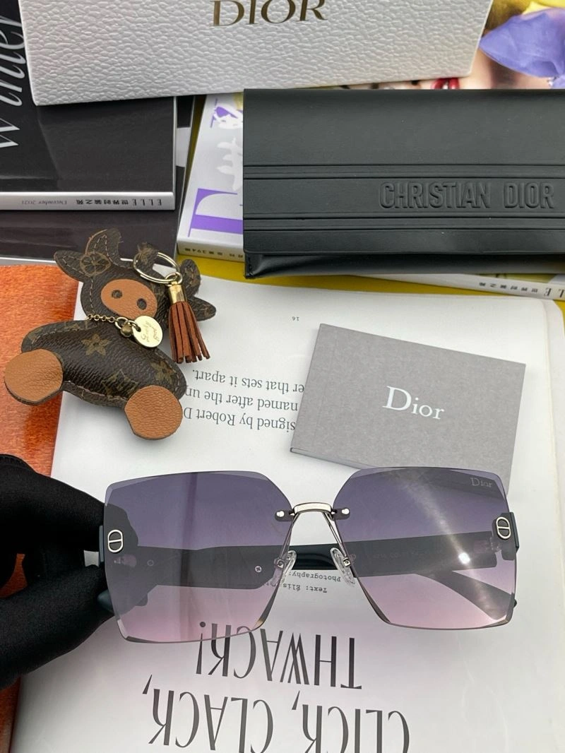 Legit Christian Dior Sunglasses