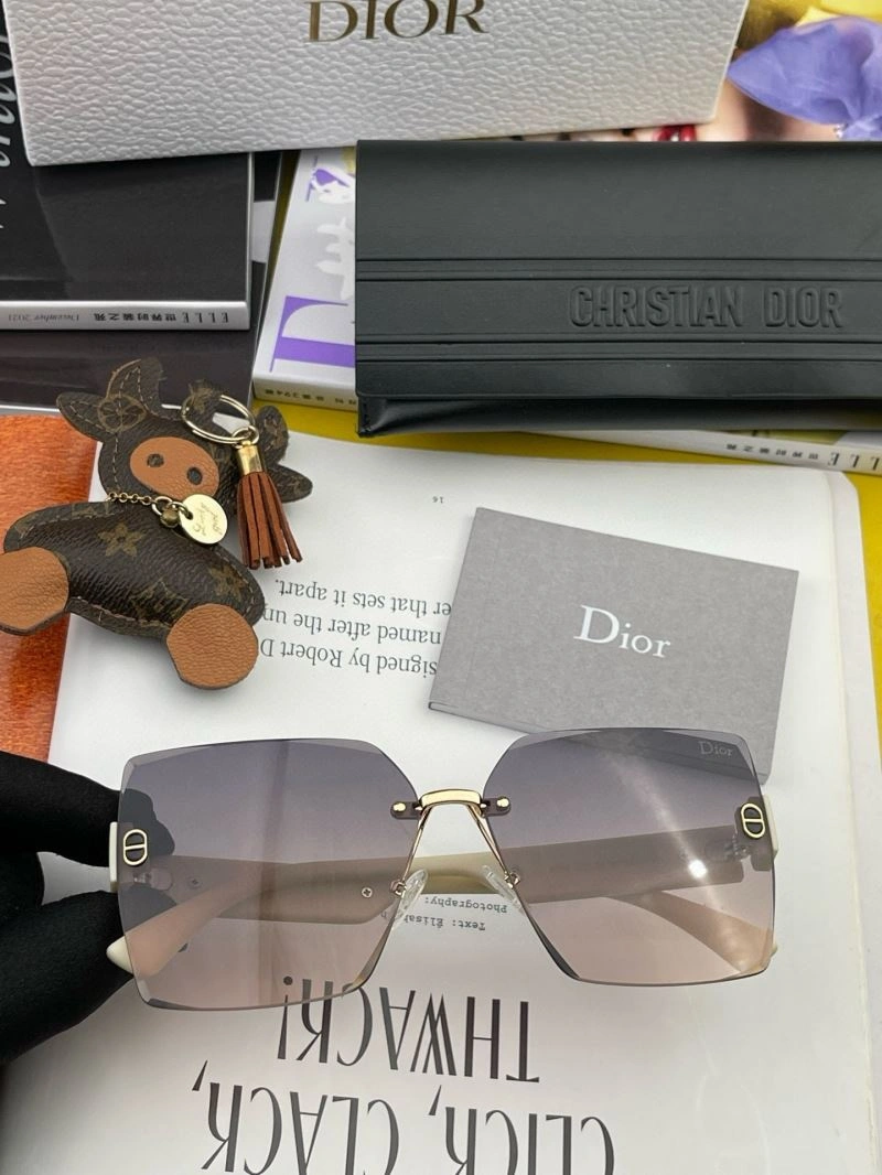 Legit Christian Dior Sunglasses