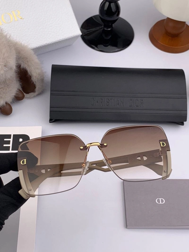 Precise copy Christian Dior Sunglasses