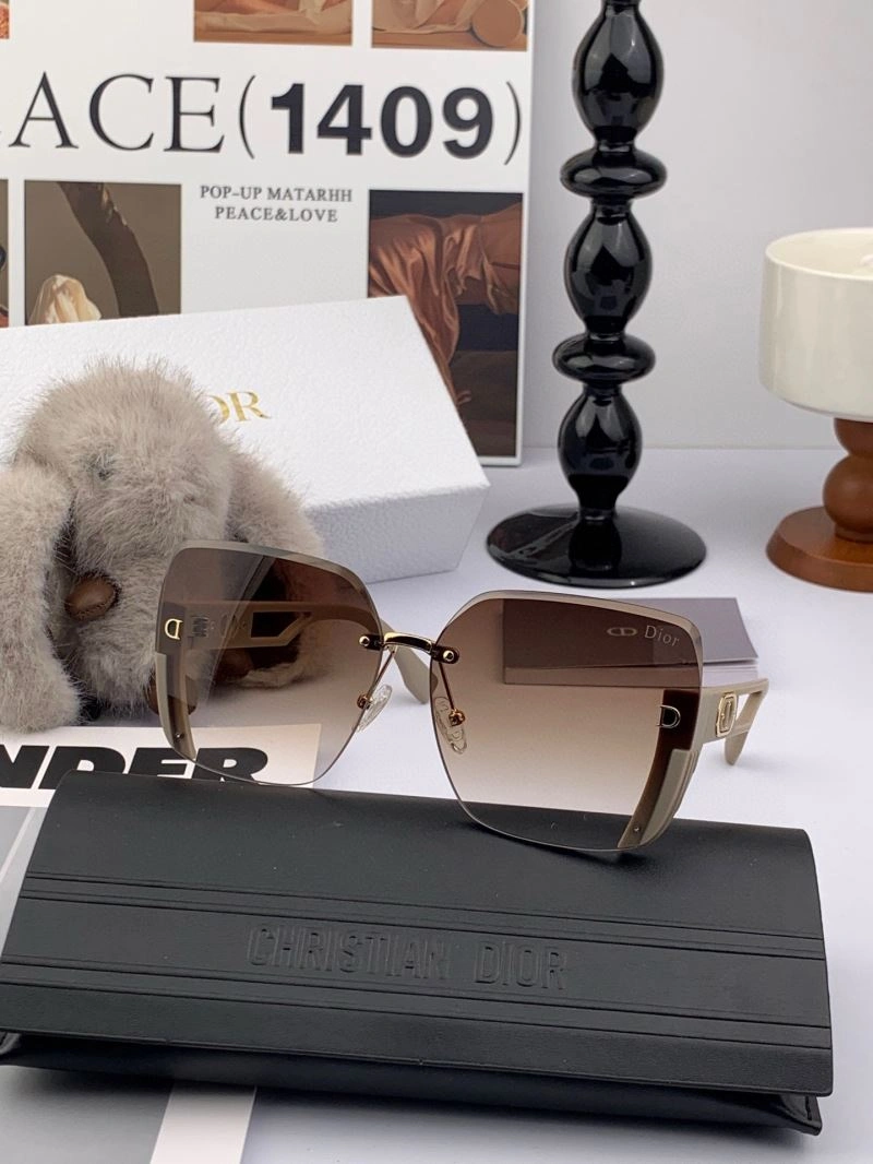 Precise copy Christian Dior Sunglasses