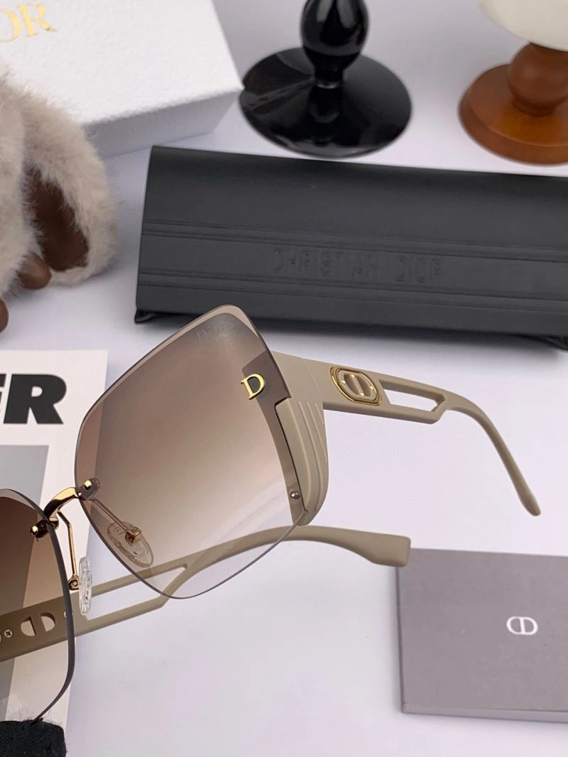 Precise copy Christian Dior Sunglasses