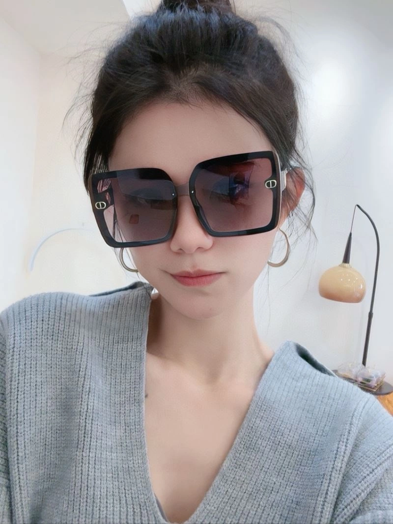 Inexpensive Christian Dior Sunglasses