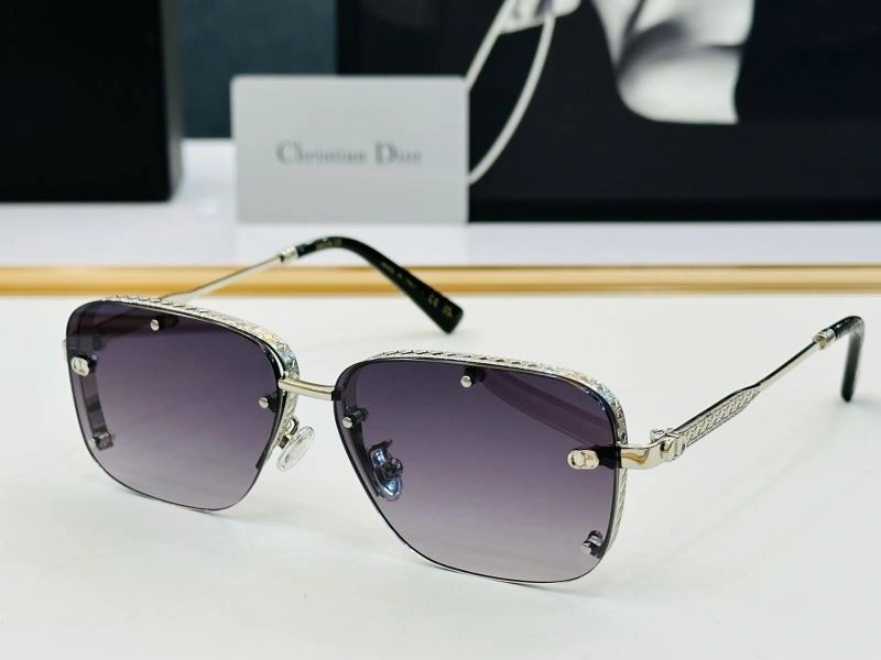Indistinguishable Christian Dior Sunglasses