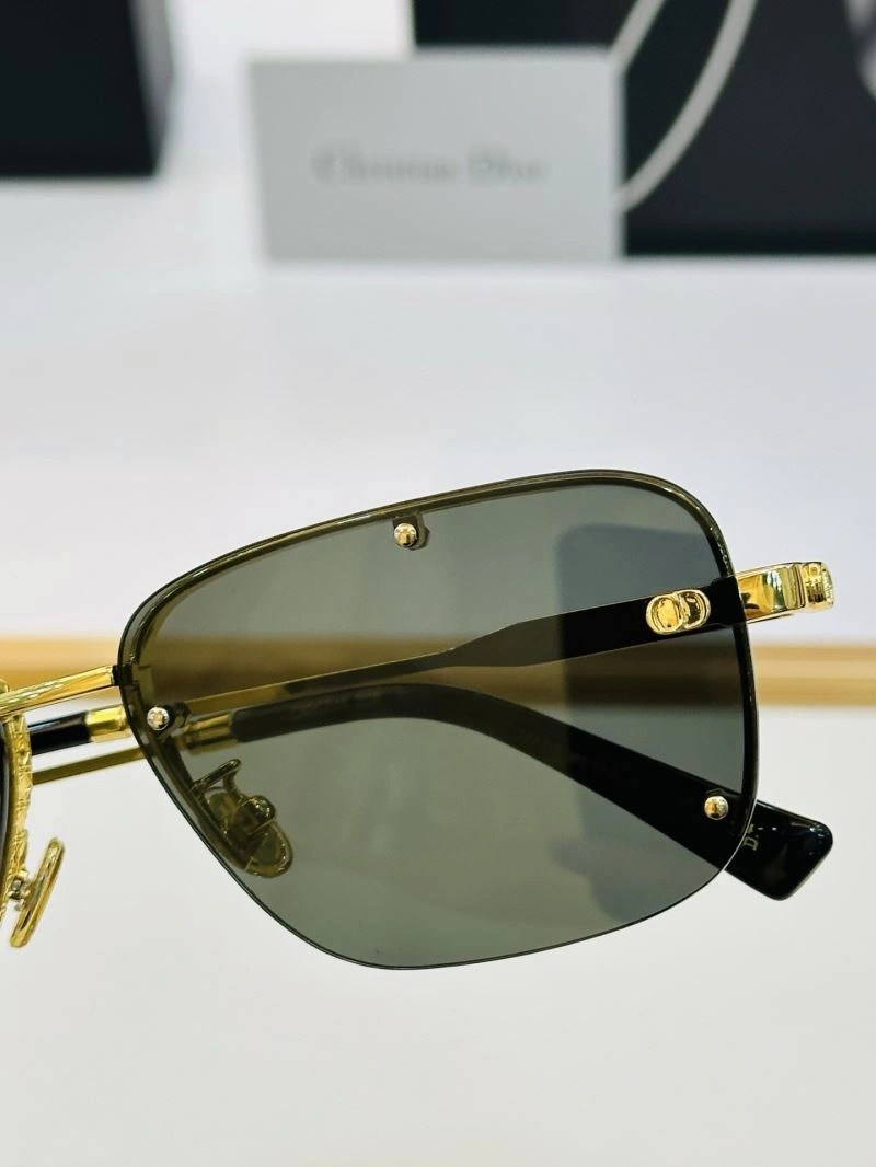 Indistinguishable Christian Dior Sunglasses