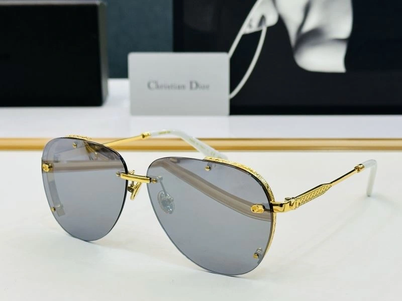 Top match Christian Dior Sunglasses