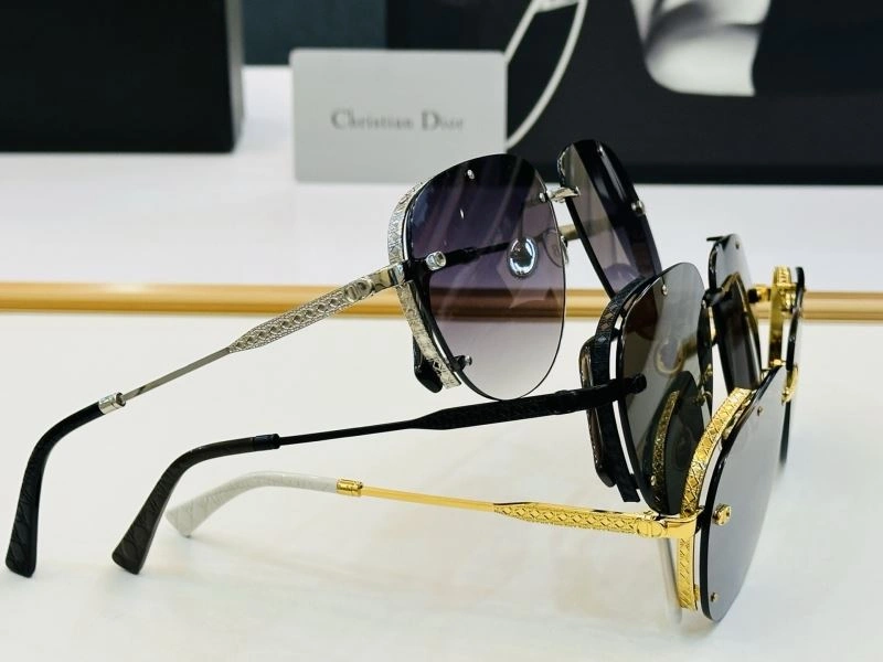 Top match Christian Dior Sunglasses