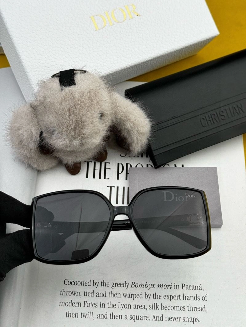 Exact replica Christian Dior Sunglasses