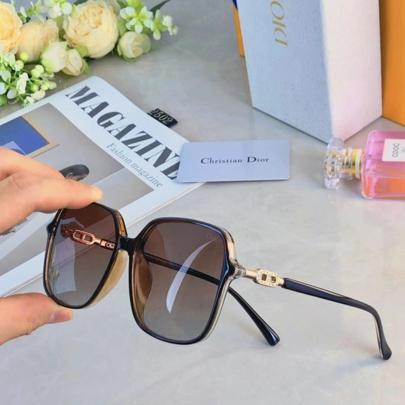 Mirror quality Christian Dior Sunglasses