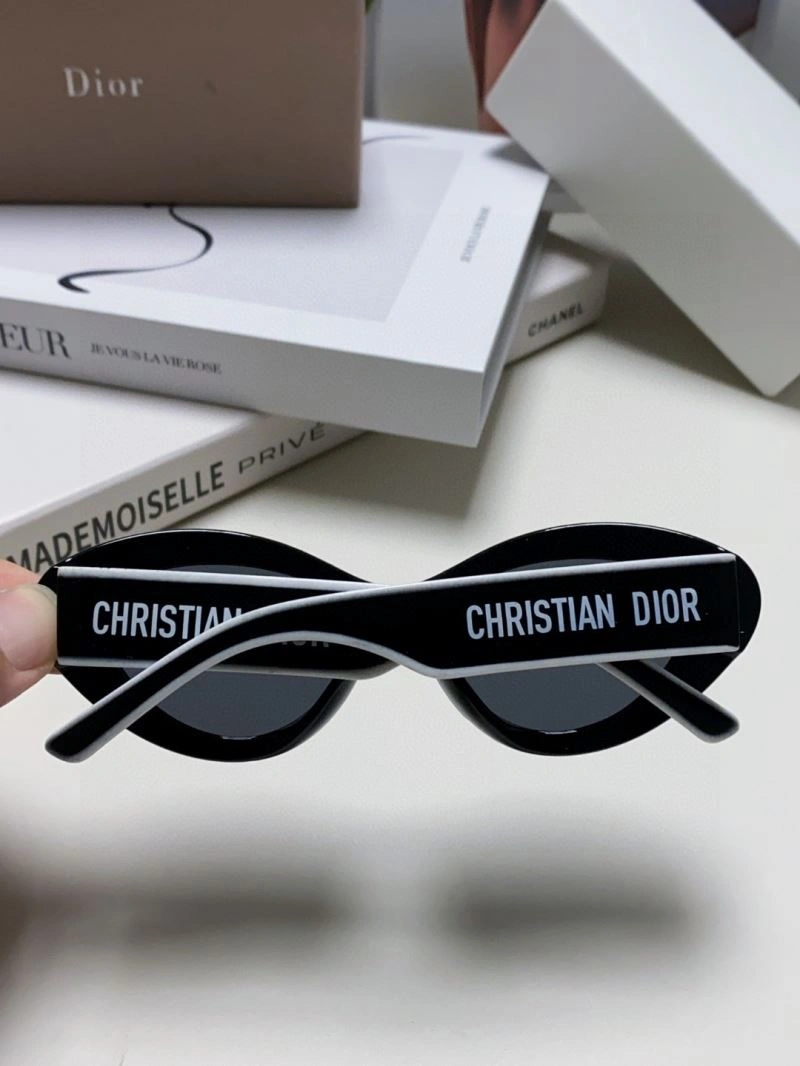 Low-cost Christian Dior Sunglasses