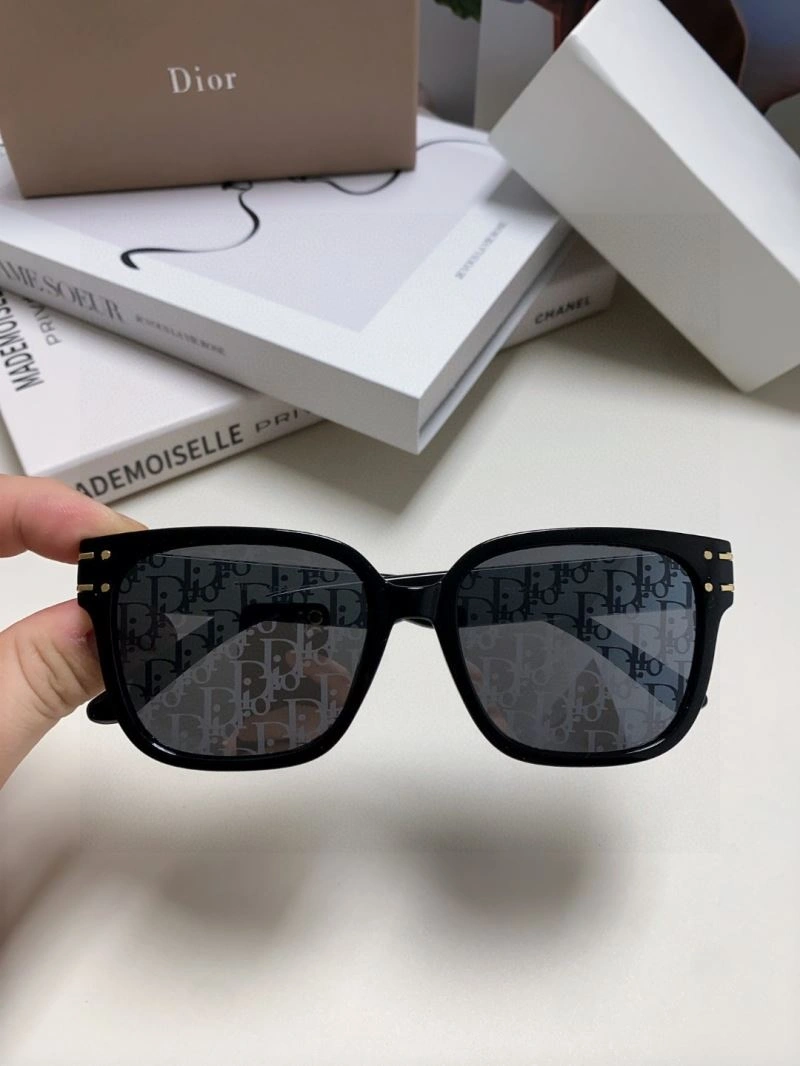 Reasonably priced Christian Dior Sunglasses