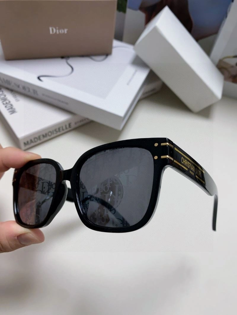 Reasonably priced Christian Dior Sunglasses