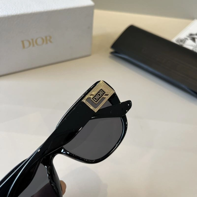 Bargain Christian Dior Sunglasses