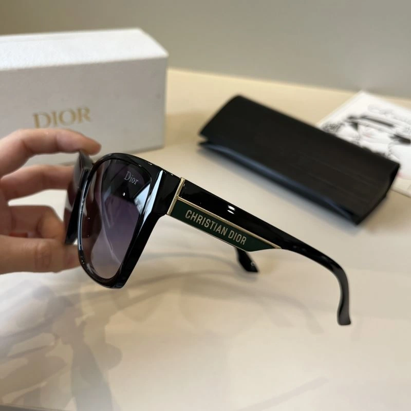 Low-cost Christian Dior Sunglasses