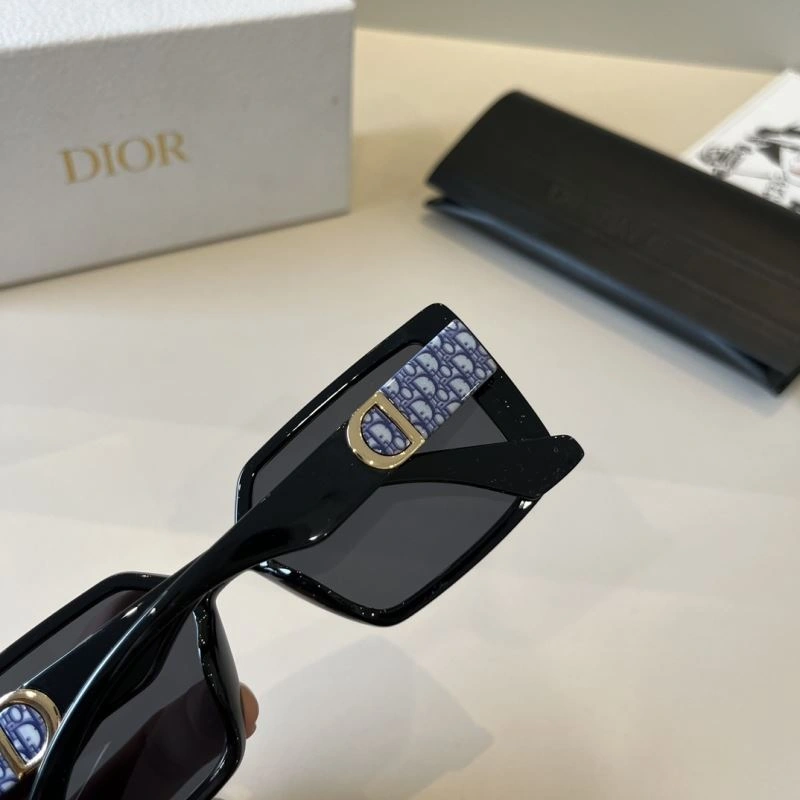 Legit Christian Dior Sunglasses