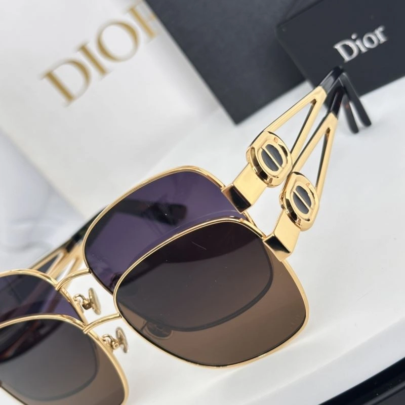 Mirror quality Christian Dior Sunglasses