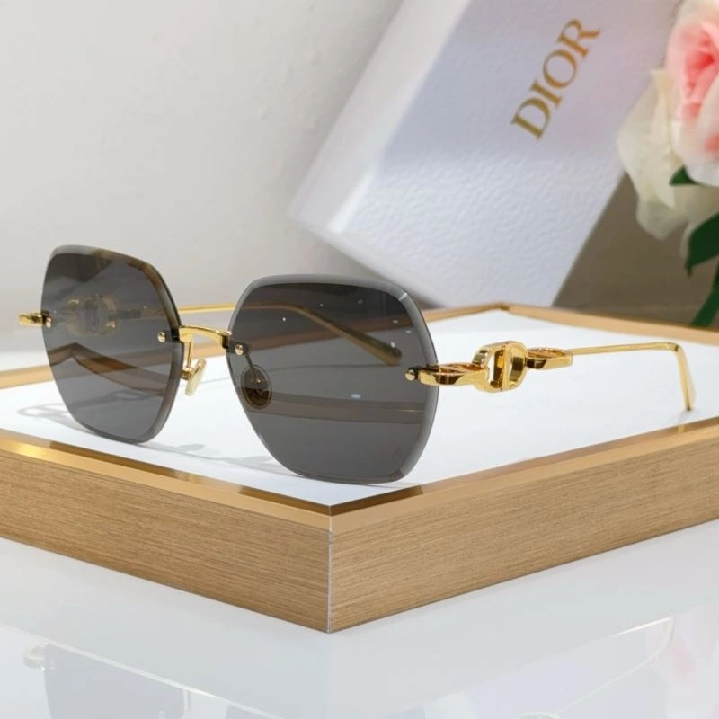 Reasonably priced Christian Dior Sunglasses