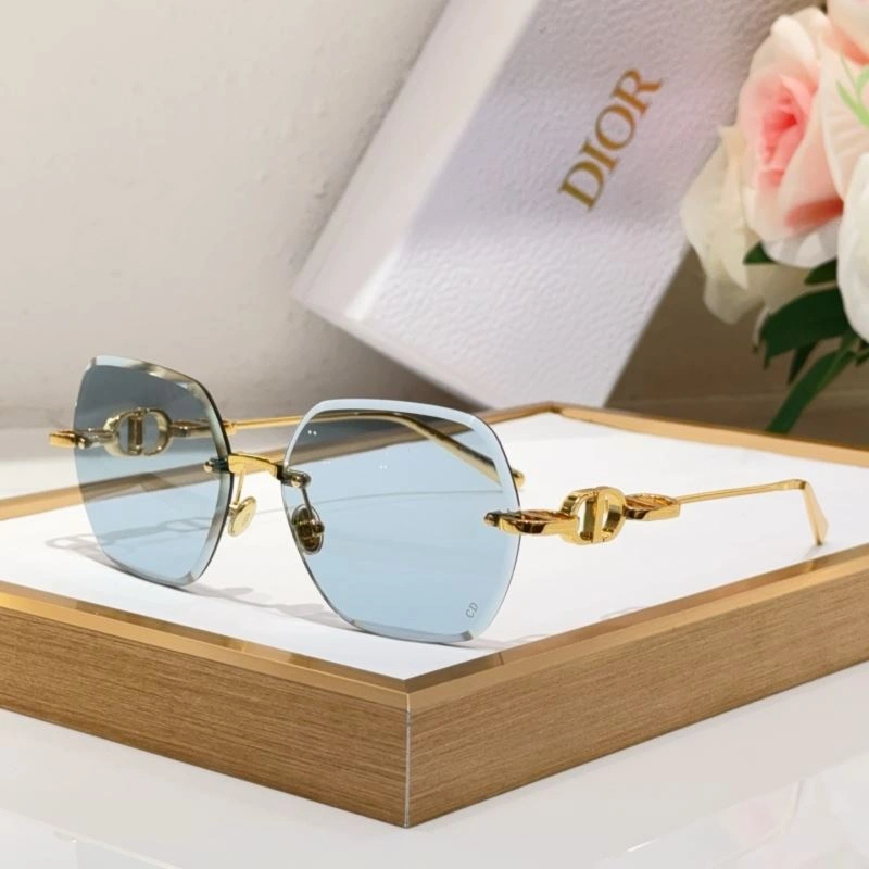 Reasonably priced Christian Dior Sunglasses