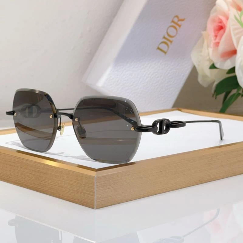 Reasonably priced Christian Dior Sunglasses