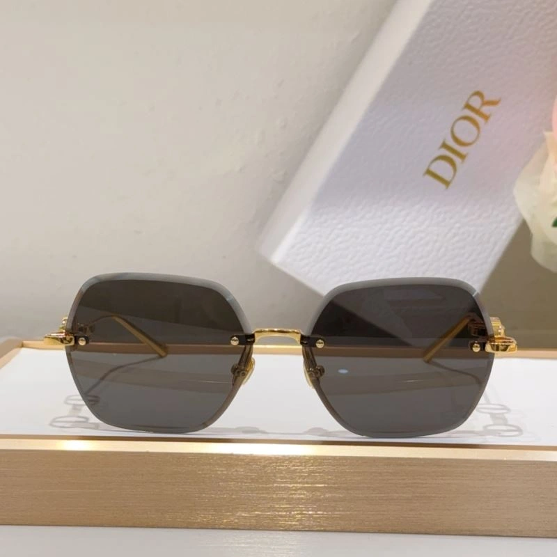 Reasonably priced Christian Dior Sunglasses