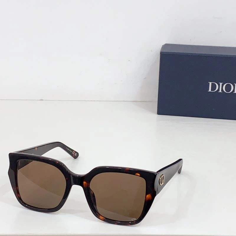 Reasonably priced Christian Dior Sunglasses