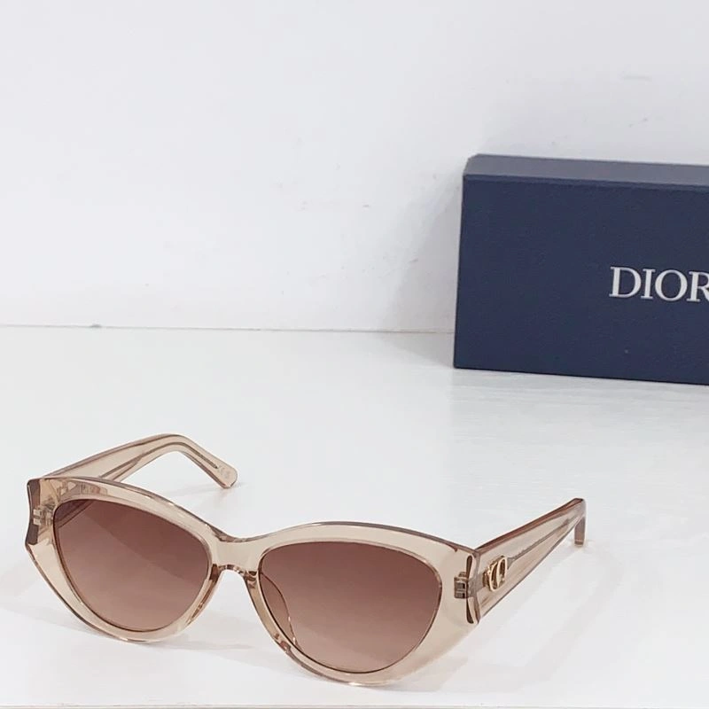 Indistinguishable Christian Dior Sunglasses