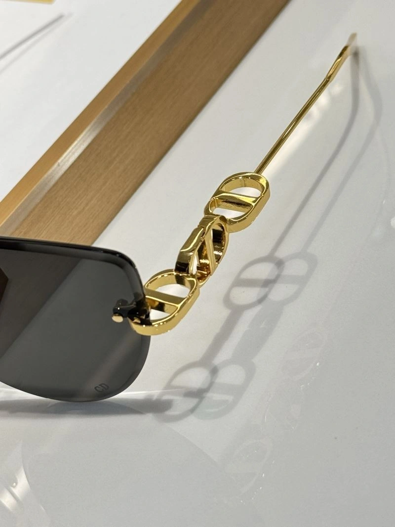 Exact replica Christian Dior Sunglasses