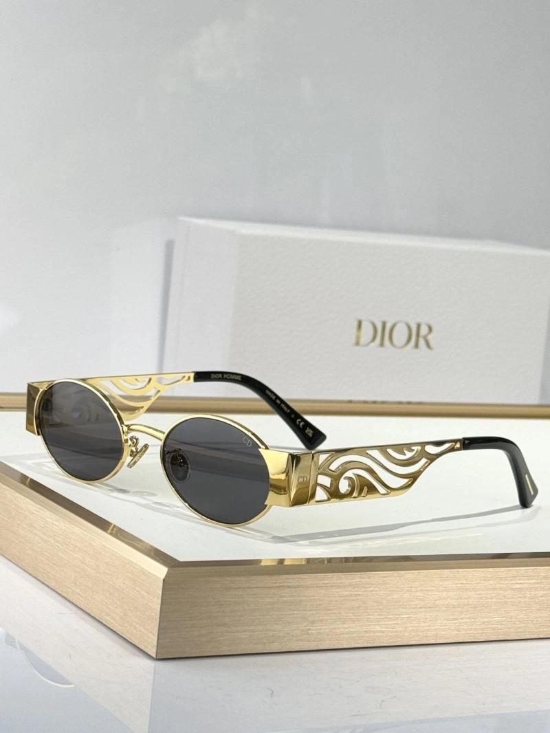 Indistinguishable Christian Dior Sunglasses