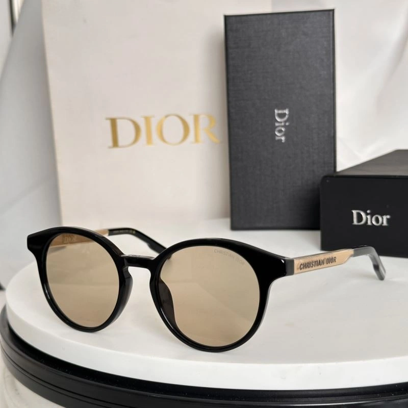 Low-cost Christian Dior Sunglasses