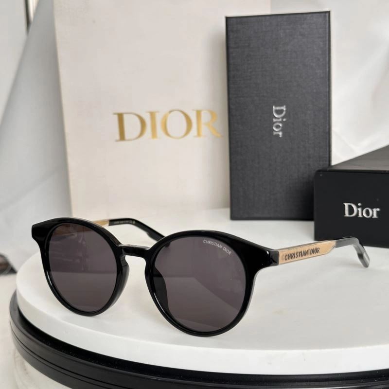 Low-cost Christian Dior Sunglasses