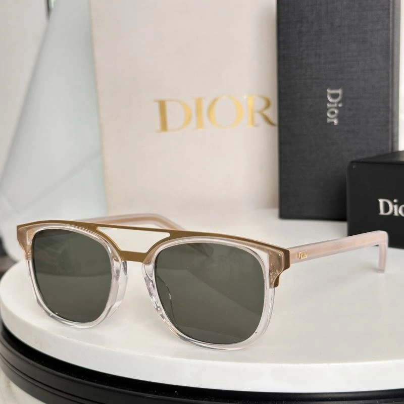Legit Christian Dior Sunglasses