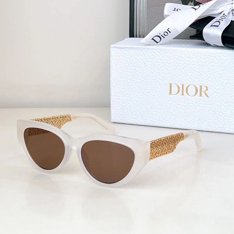 Bargain Christian Dior Sunglasses