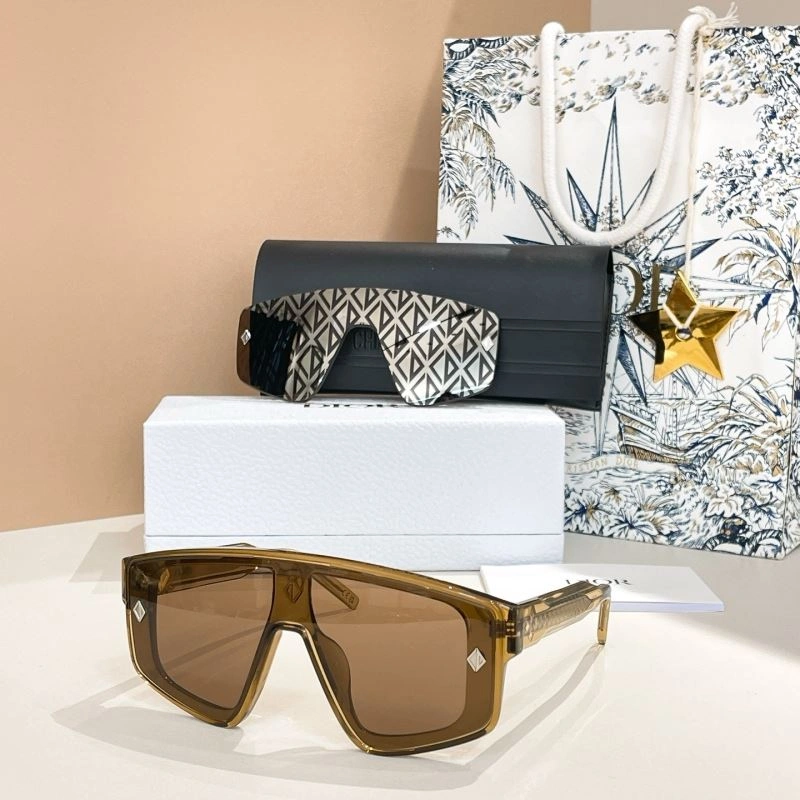 Reasonably priced Christian Dior Sunglasses