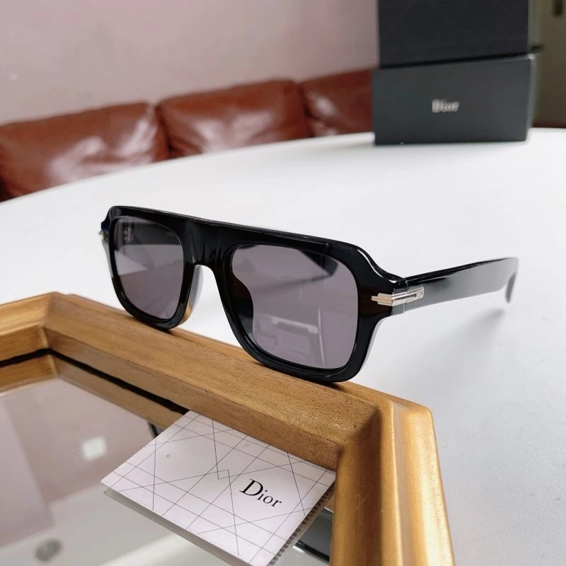 Low-cost Christian Dior Sunglasses