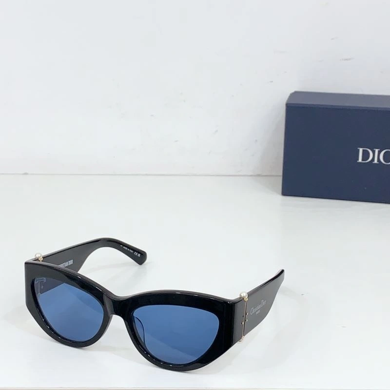 Top match Christian Dior Sunglasses